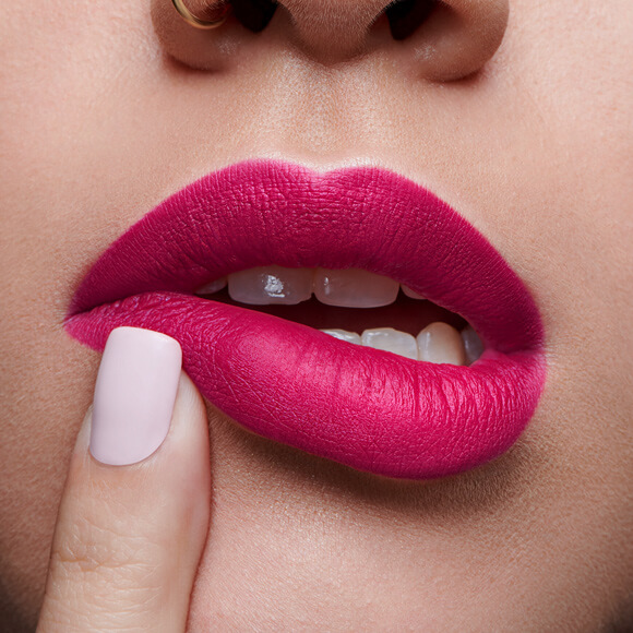 HC – ¡Dale color a tus labios con estos labiales! - ésika